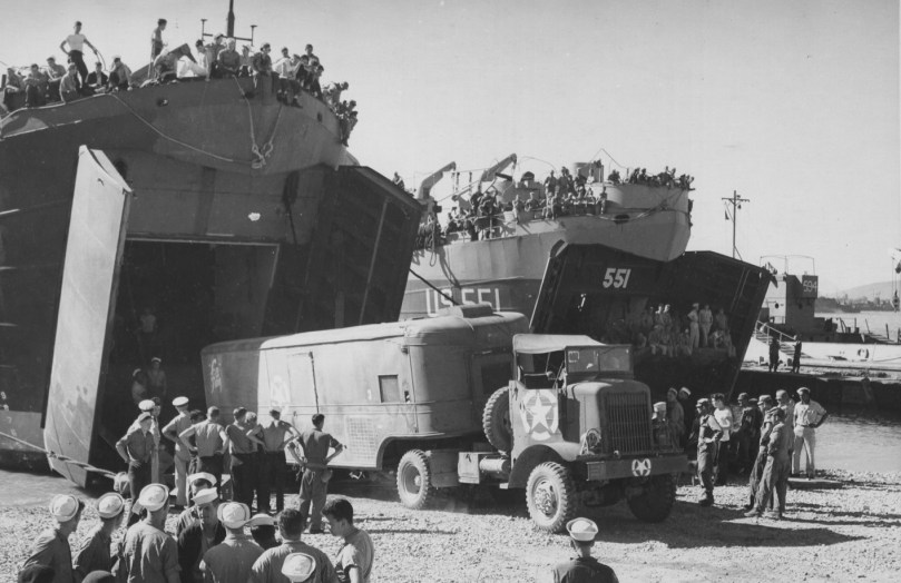 The EMD 567ATL: The power behind the Large, Slow Target (WWII LST ...