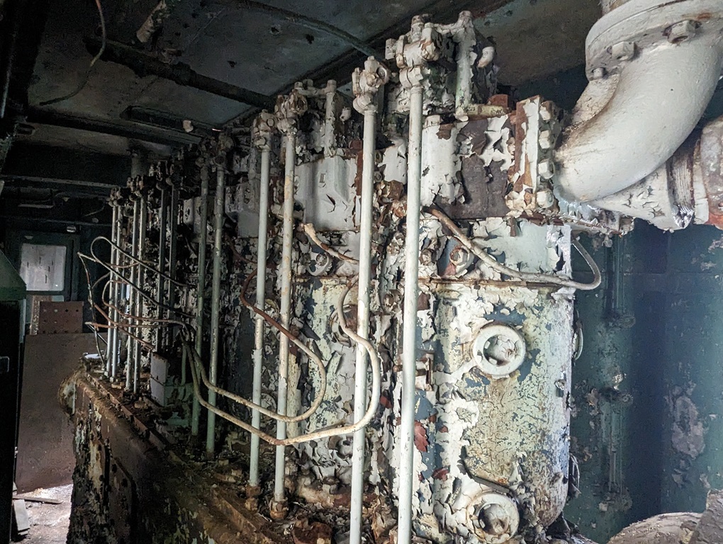 A look at an Alco/GE/IR Boxcab Locomotive – Vintage Diesel Design